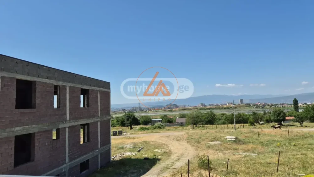 იყიდება სახლი და აგარაკი - თბილისი